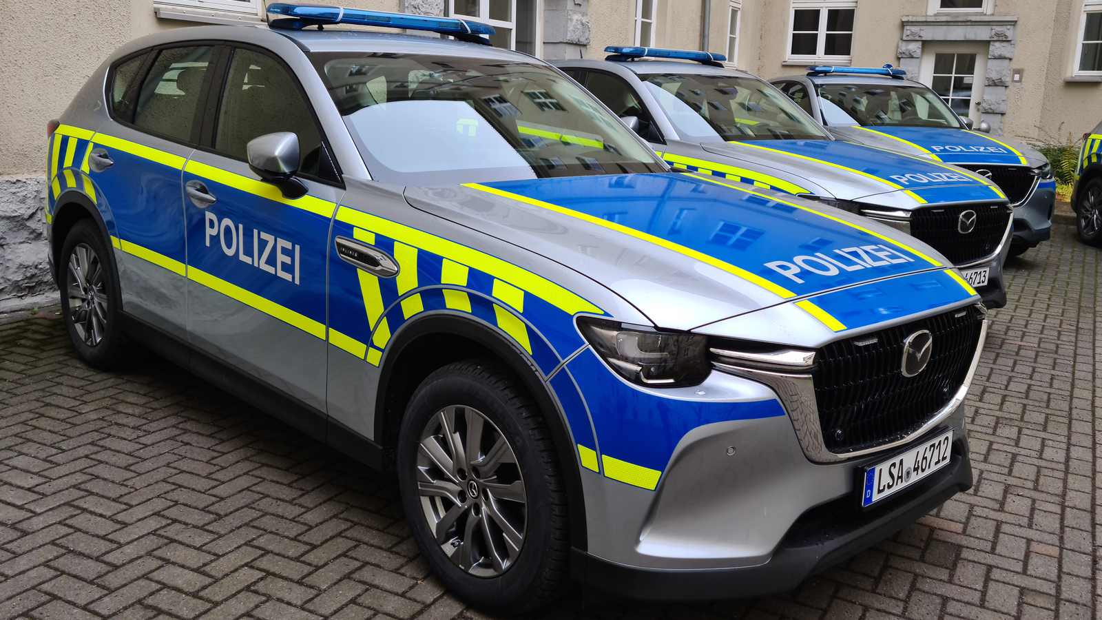 La police allemande craque pour le 6 cylindres diesel Mazda